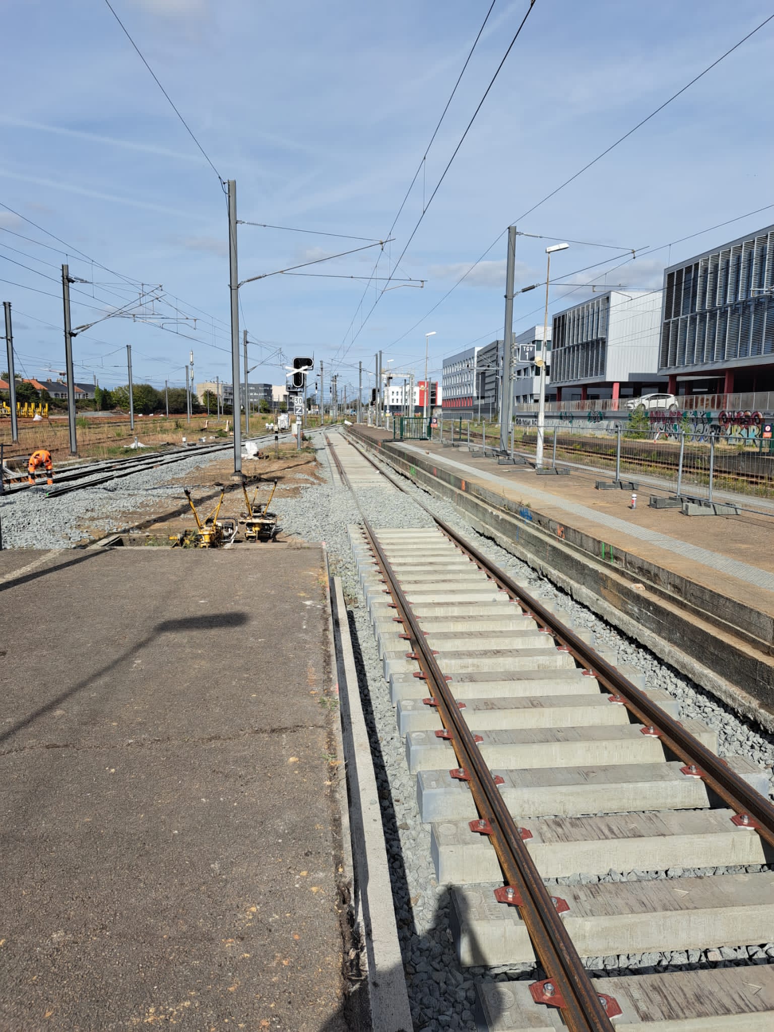 Les voies de la principale gare de Vendée font peau neuve - ETF