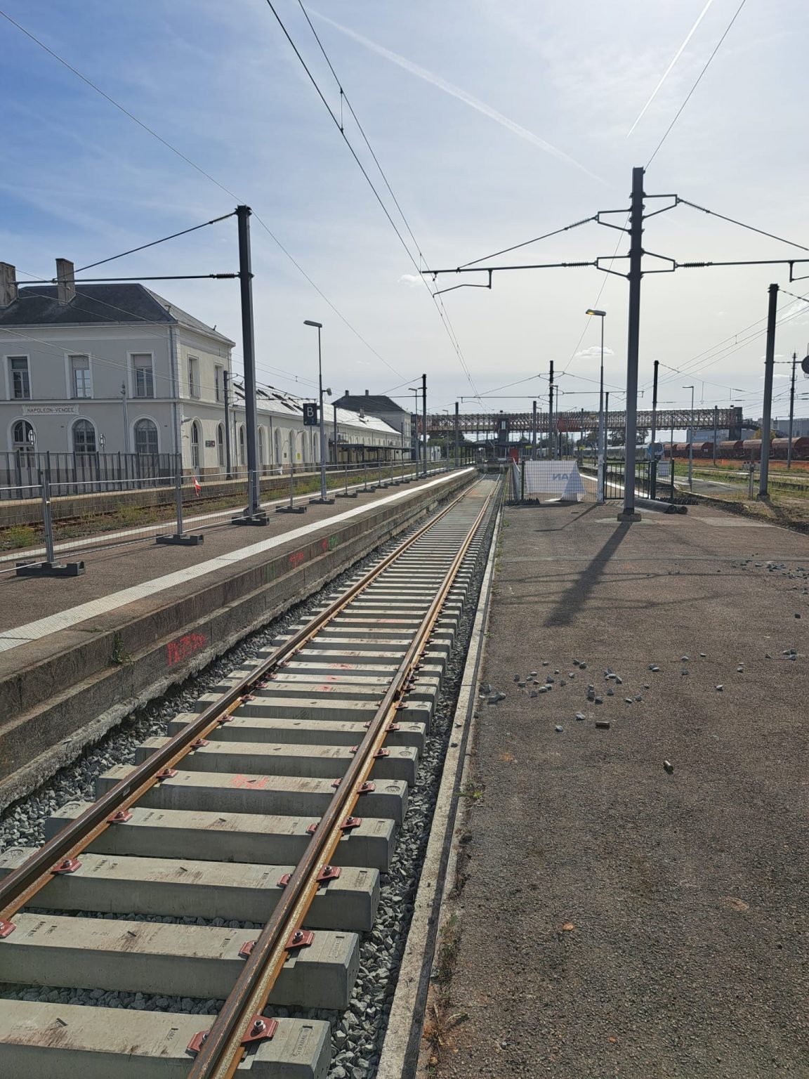 Les voies de la principale gare de Vendée font peau neuve - ETF